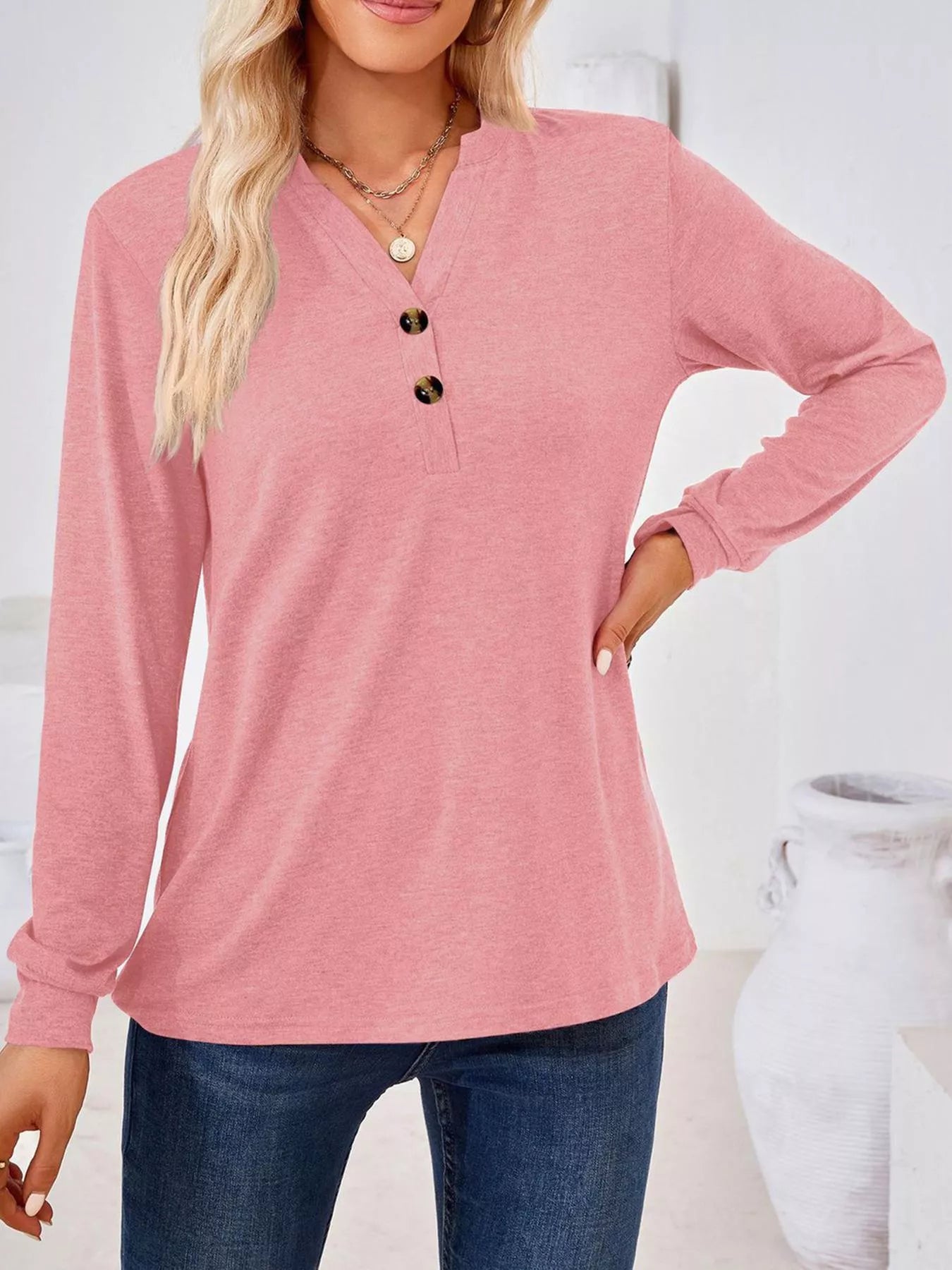 Plus Size Women's Clothing - Trendy Extended Sizes - Sarah Express